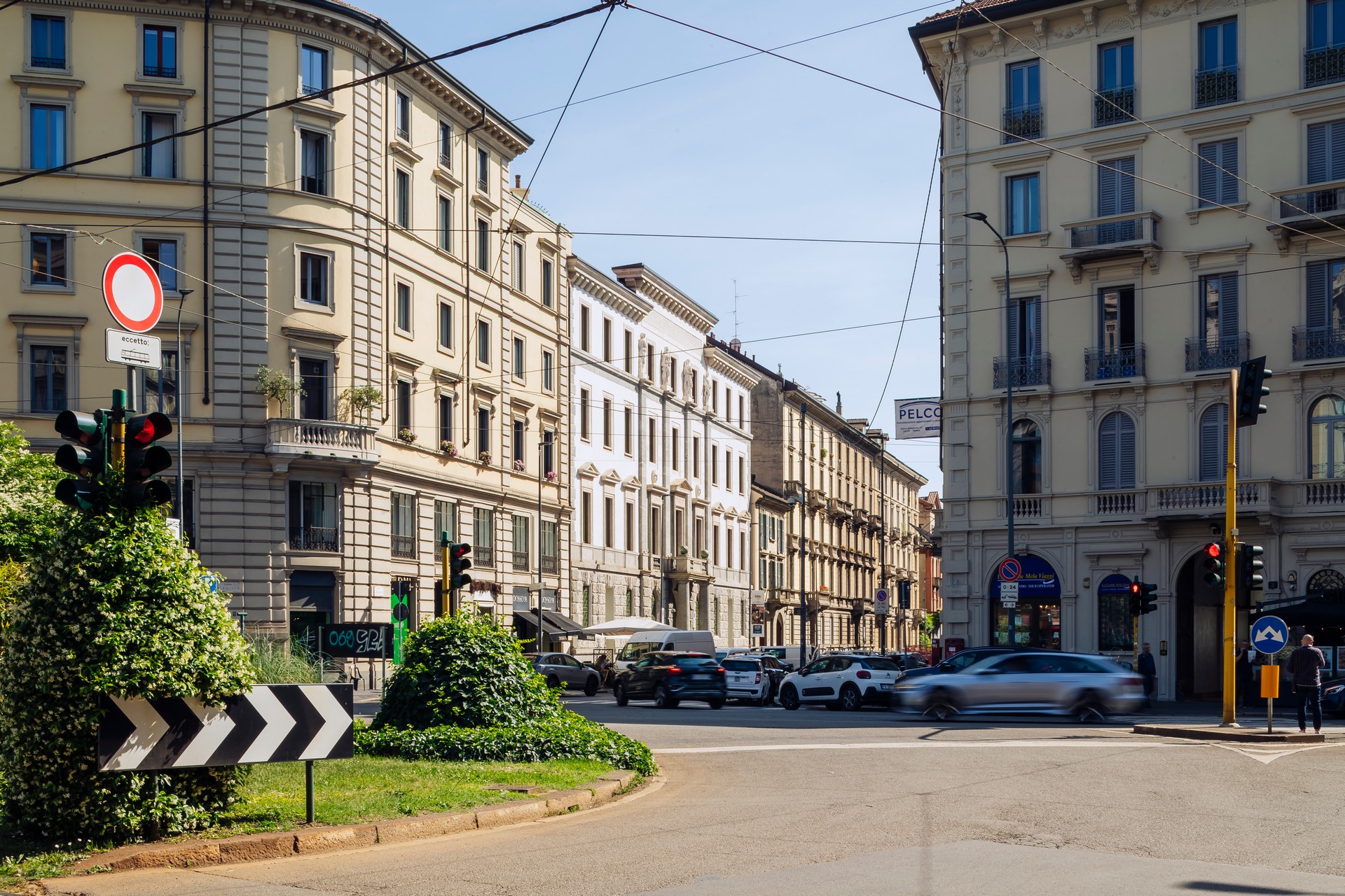 Ateliers Alfonso Femia的重建和米兰新ERSEL银行的室内设计|浮力 - raybet官网,雷竞技下载链接,raybet电子竞技竞猜